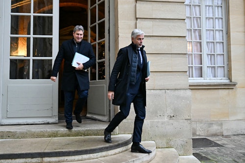 L'Assemblée nationale adopte à l'unanimité une loi spéciale pour ...